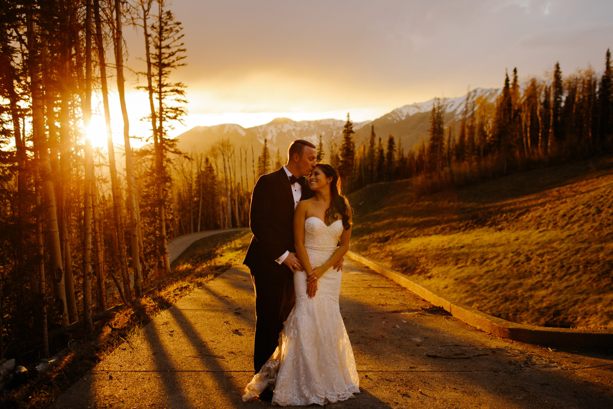 An Epic San Sophia Overlook Wedding in Telluride [Real Wedding]